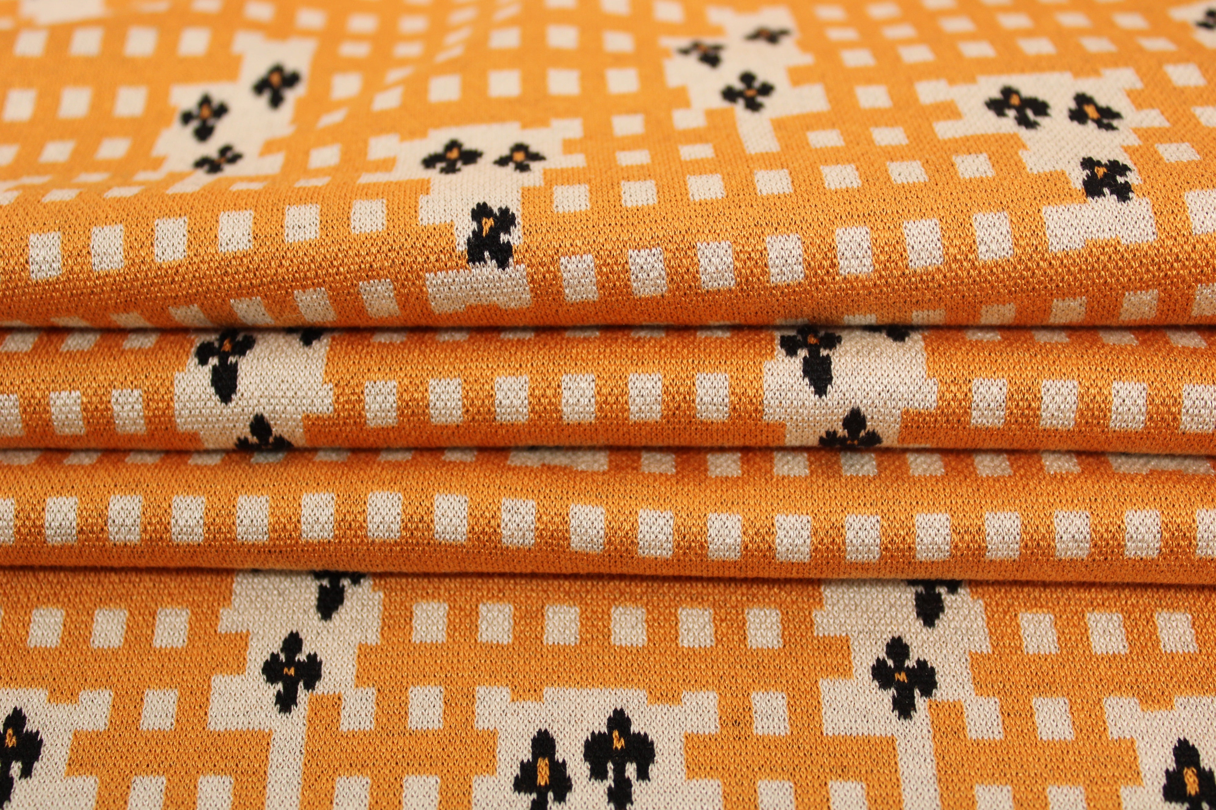 Tissu maille - imprimé géométrique - moutarde et beige – So Tissus